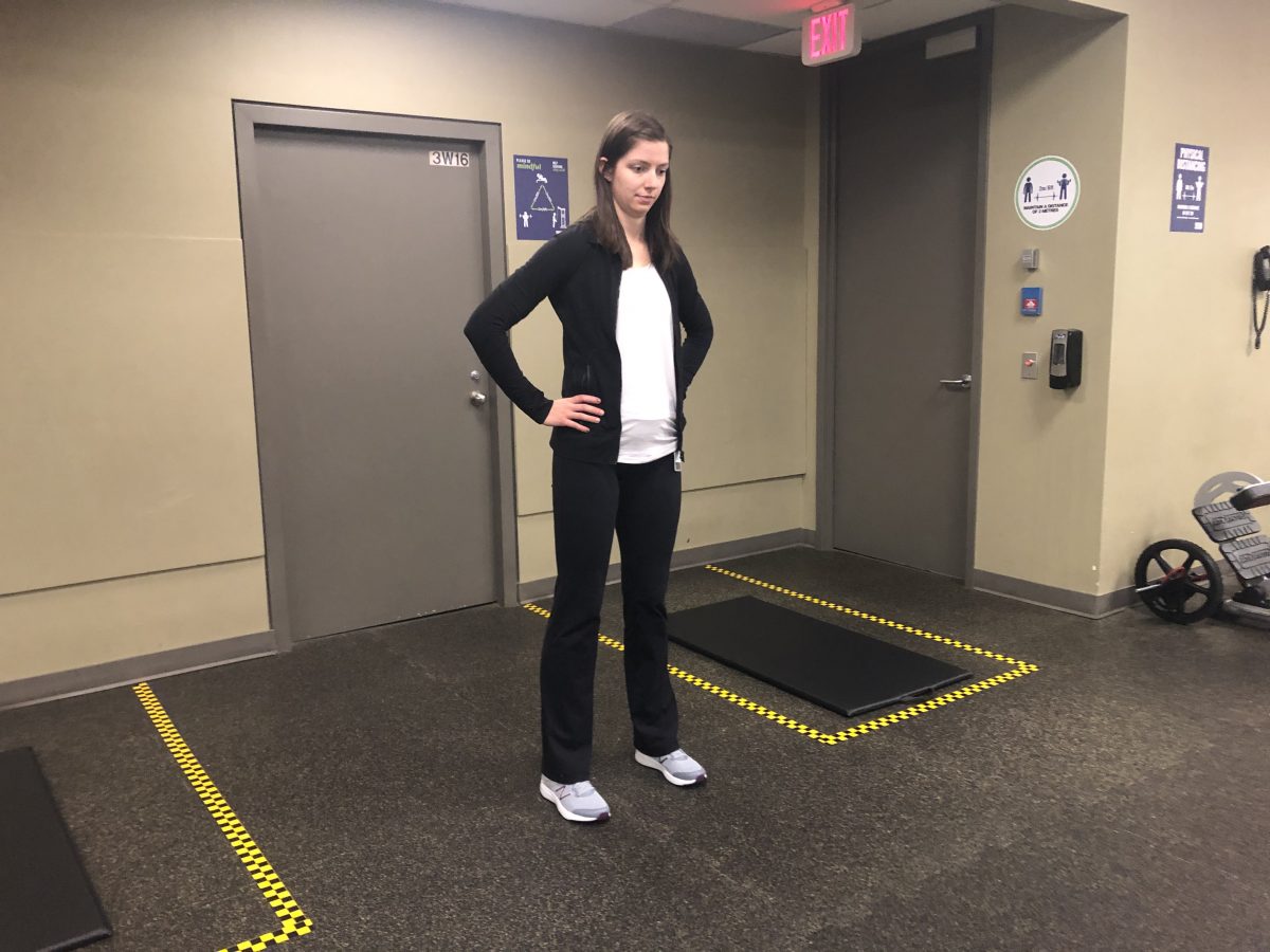 Move of the Month: Curtsy Squat/Lunge - Purdy’s Wharf Fitness Club